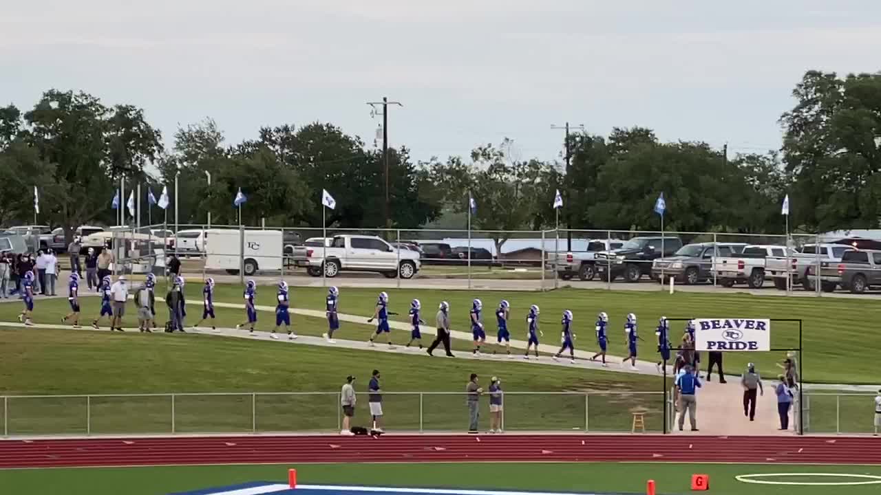 Videos - Falls City Beavers (Falls City, TX) Varsity Football