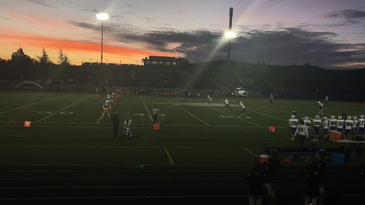 Eagle Point (OR) High School Sports - Football, Basketball, Baseball ...