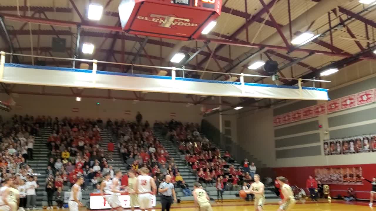 Sacred Heart-Griffin (Springfield, IL) High School Sports - Football ...